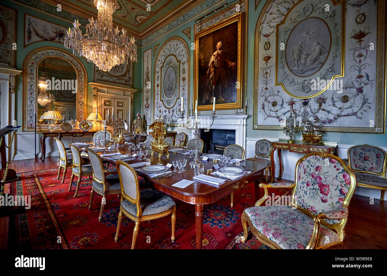 Inveraray Castle (INVC Stock Photo - Alamy