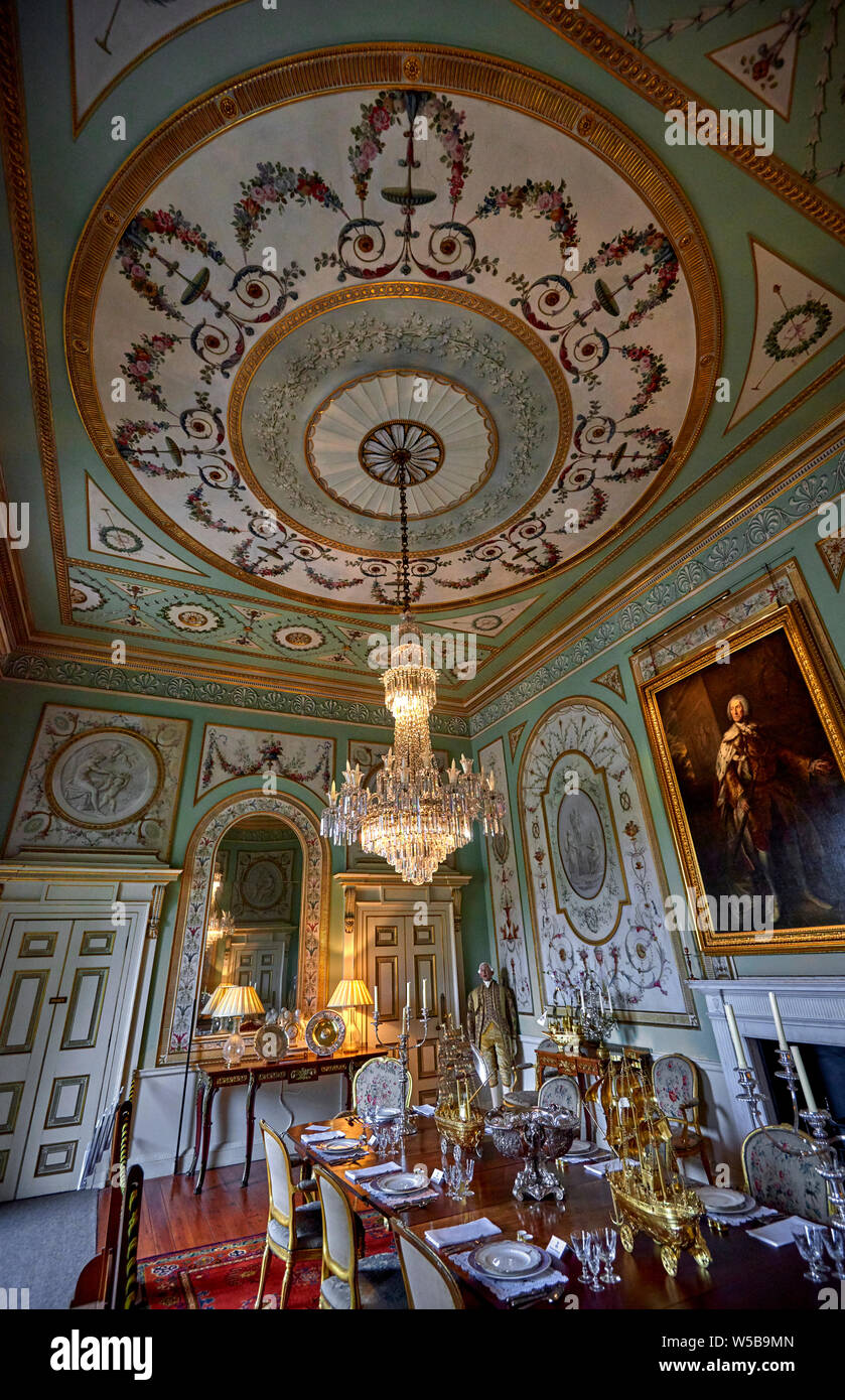 Inveraray Castle (INVC Stock Photo - Alamy