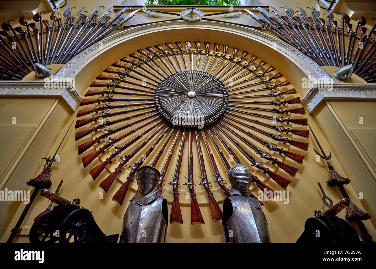 Inveraray Castle (INVC Stock Photo - Alamy