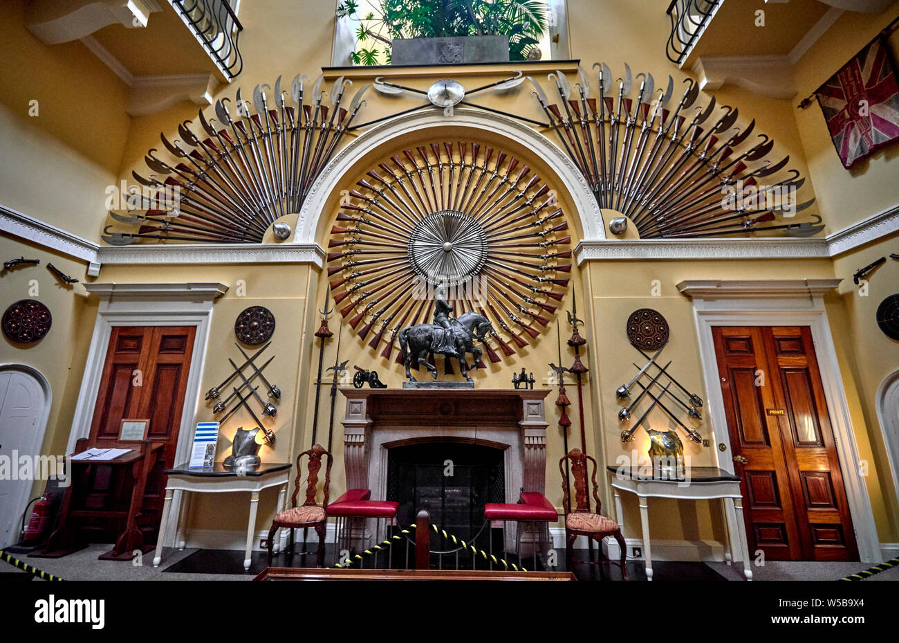 Inveraray Castle (INVC Stock Photo - Alamy