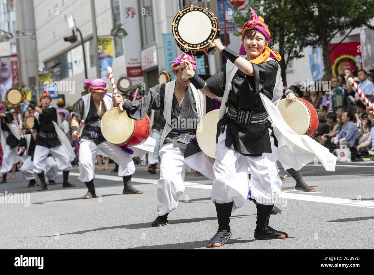 Tokyo, Japan. 27th July, 2019. Eisa dancers perform during the Shinjuku ...