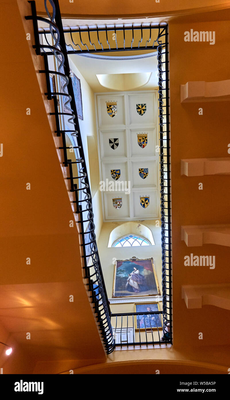 Inveraray Castle (INVC Stock Photo - Alamy