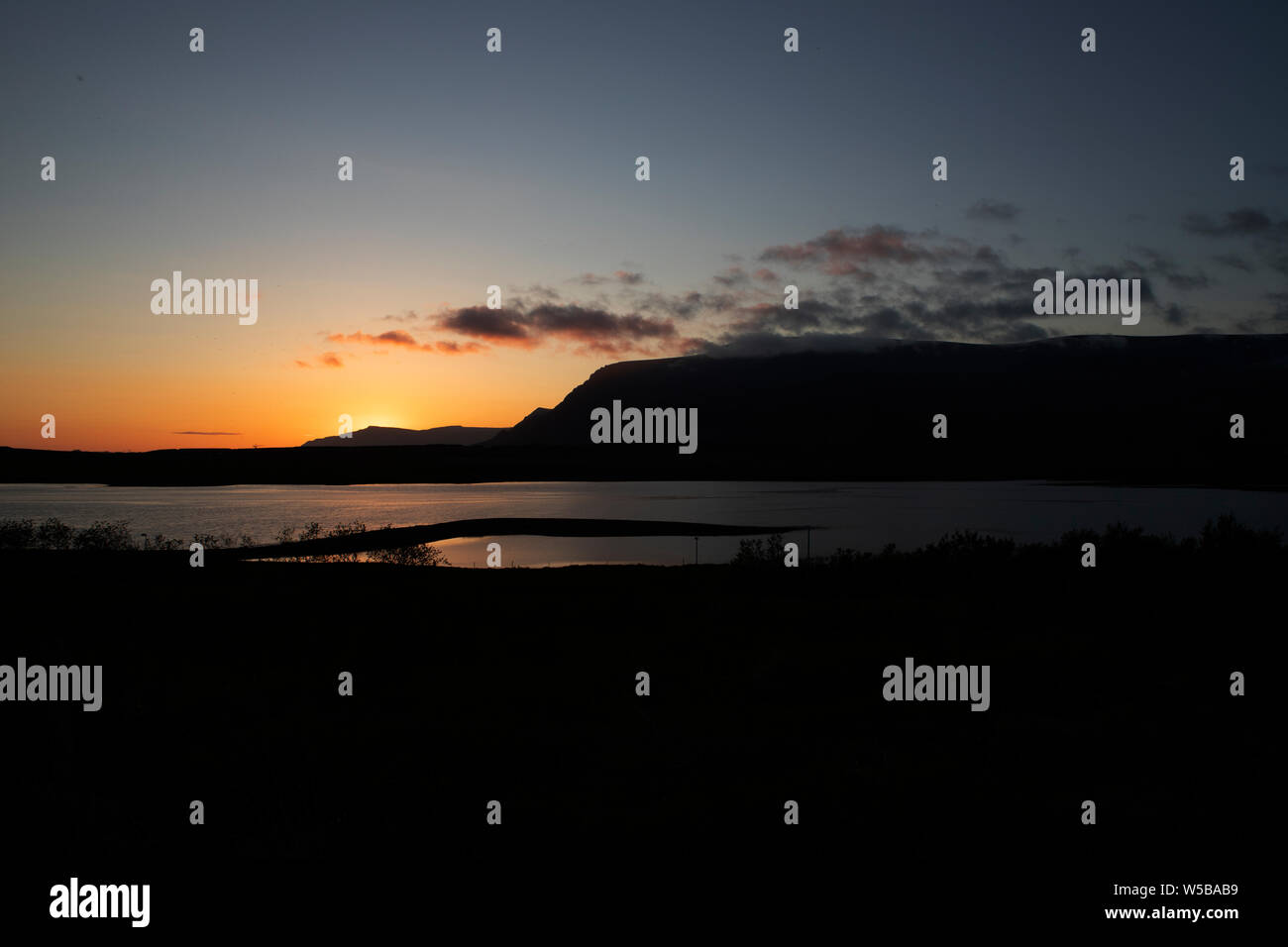 Land of the midnight sun hi-res stock photography and images - Alamy