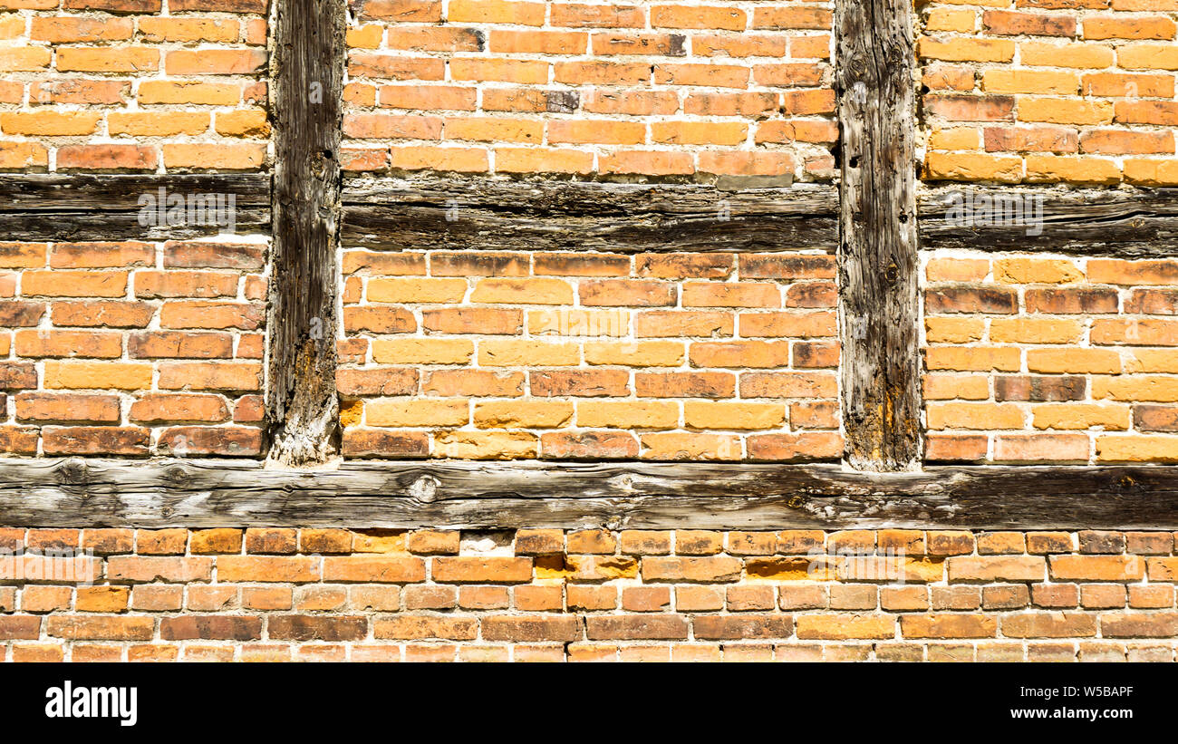 Brick wall background half built hi-res stock photography and images ...
