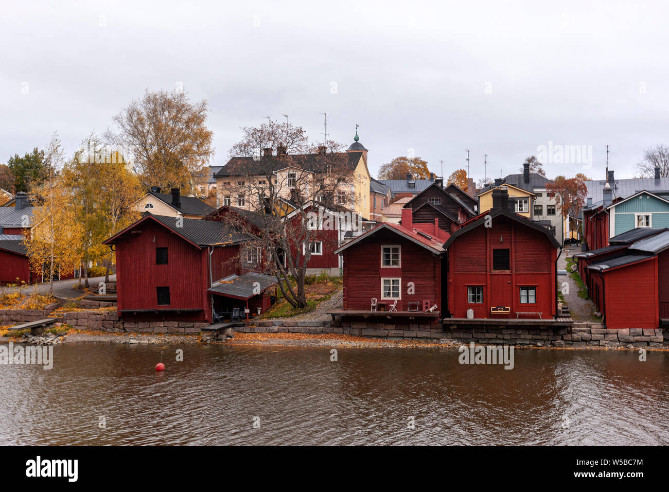 Old wooden barns hi-res stock photography and images - Alamy