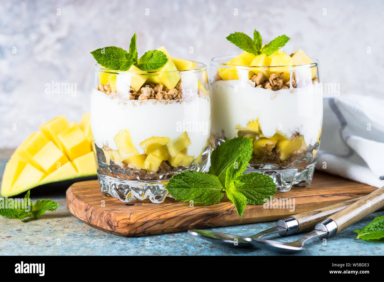 Mango cereal yogurt parfait hi-res stock photography and images - Alamy