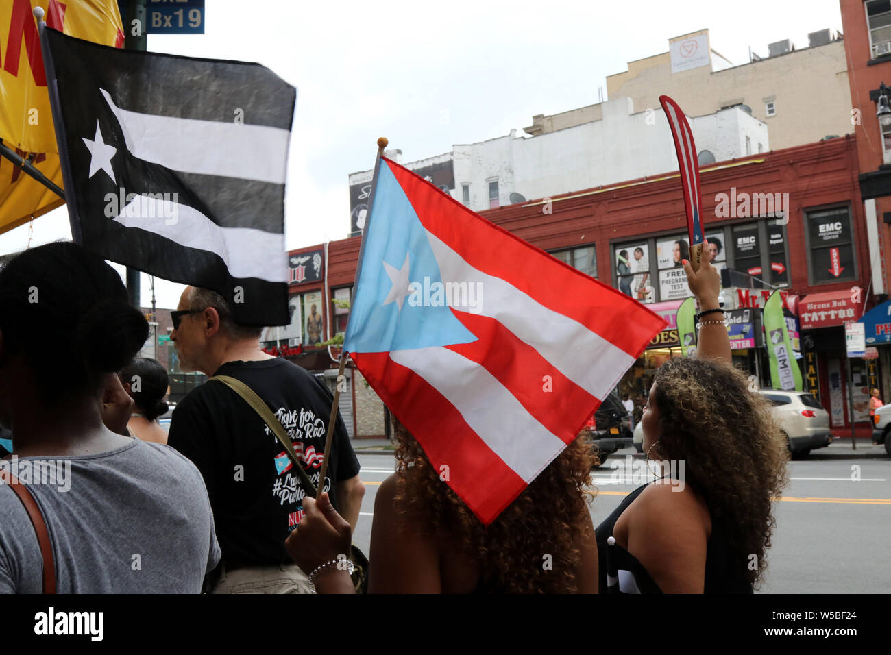 Freedom March for Puerto Rico, New York, USA Stock Photo - Alamy