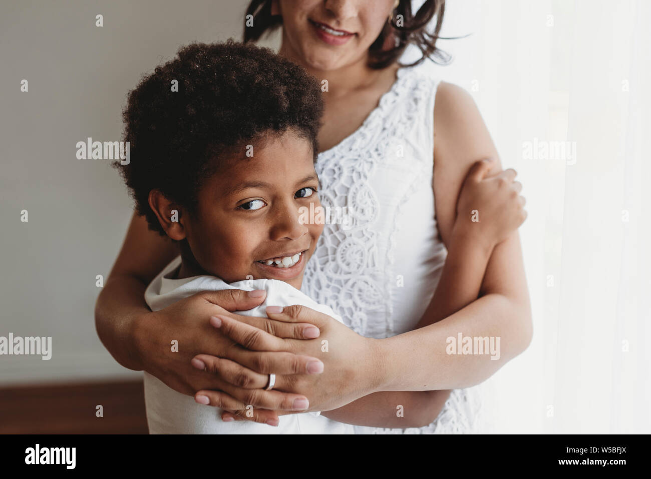 Mama and son hi-res stock photography and images - Alamy