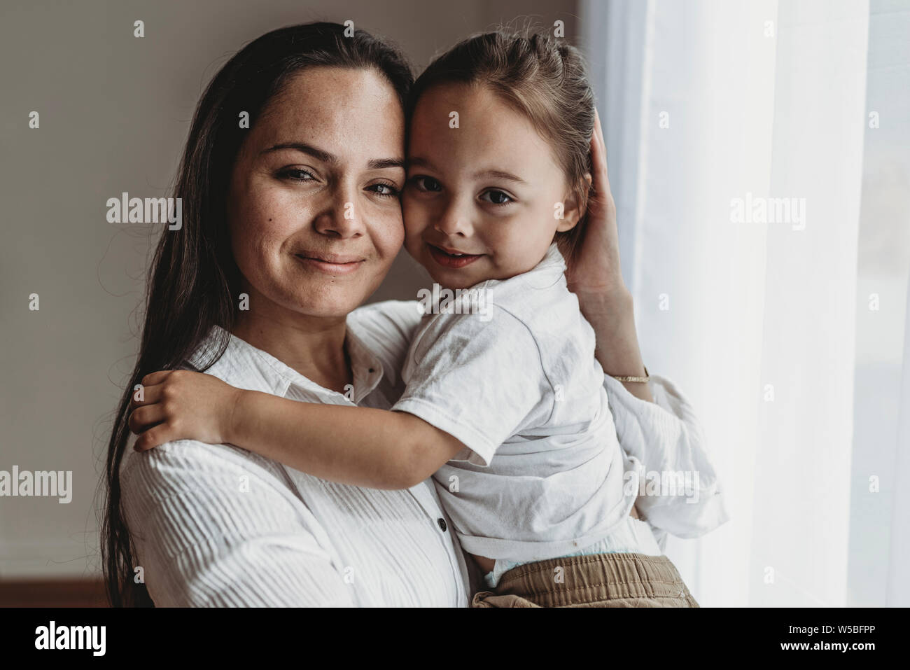 Hispanic latin mexican mom son hi-res stock photography and images - Alamy