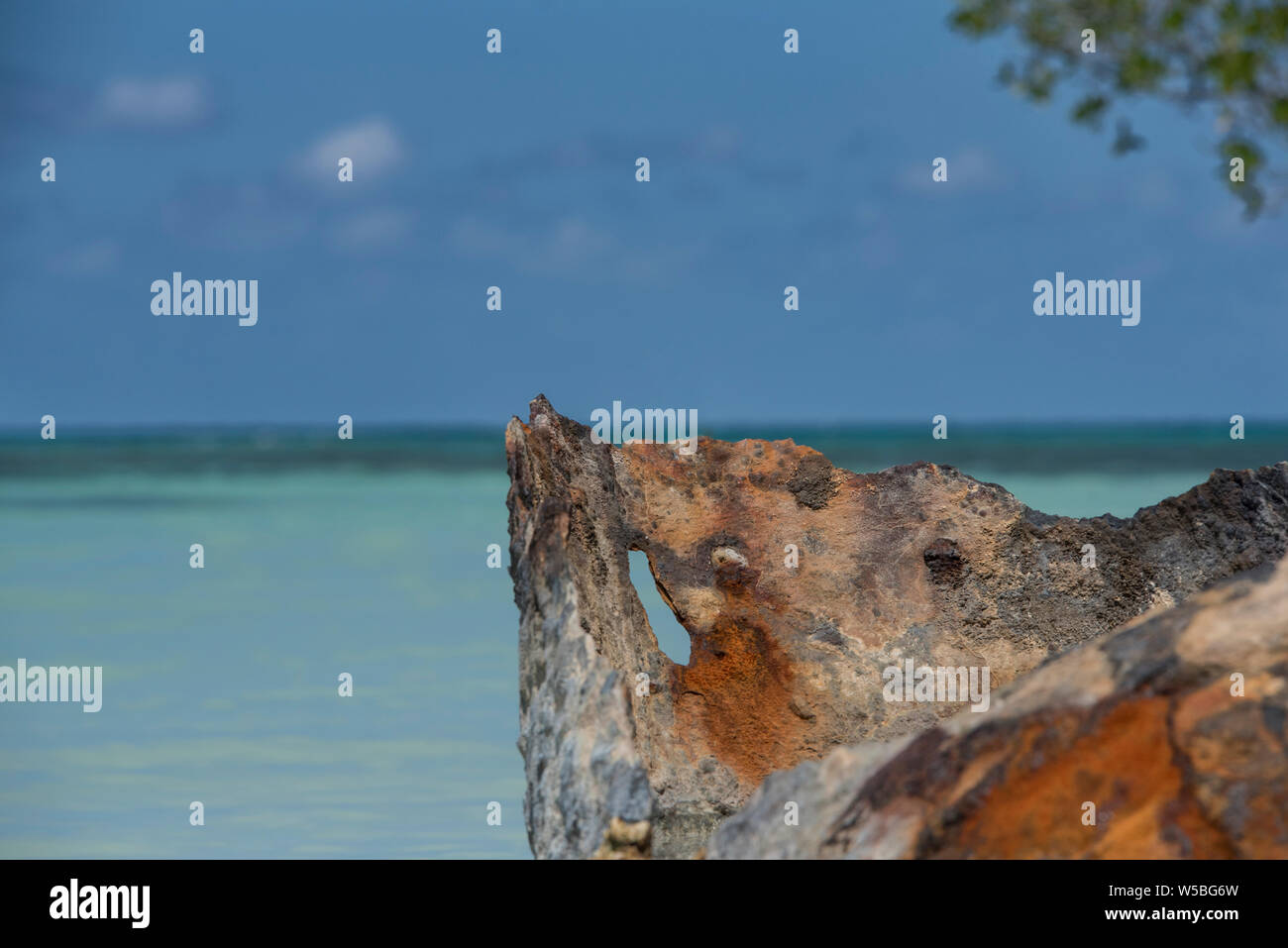 Landforms of cuba hi-res stock photography and images - Alamy