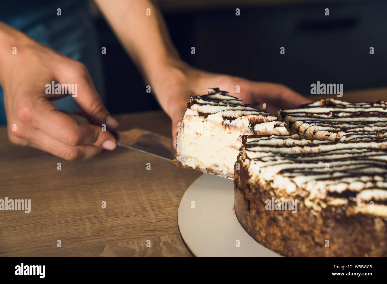 Cake shop close up one hi-res stock photography and images - Alamy