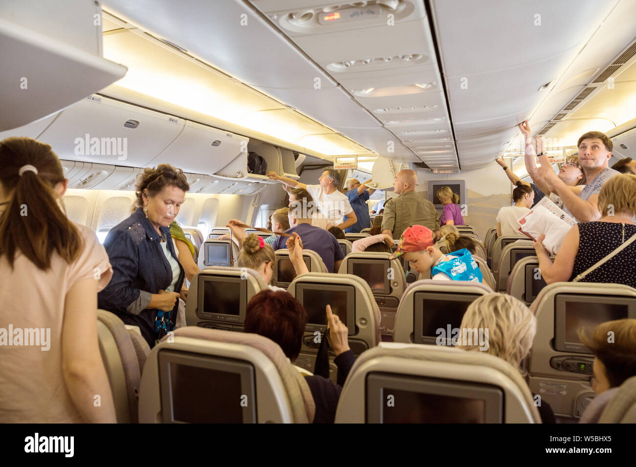 Boarding plane hi-res stock photography and images - Alamy