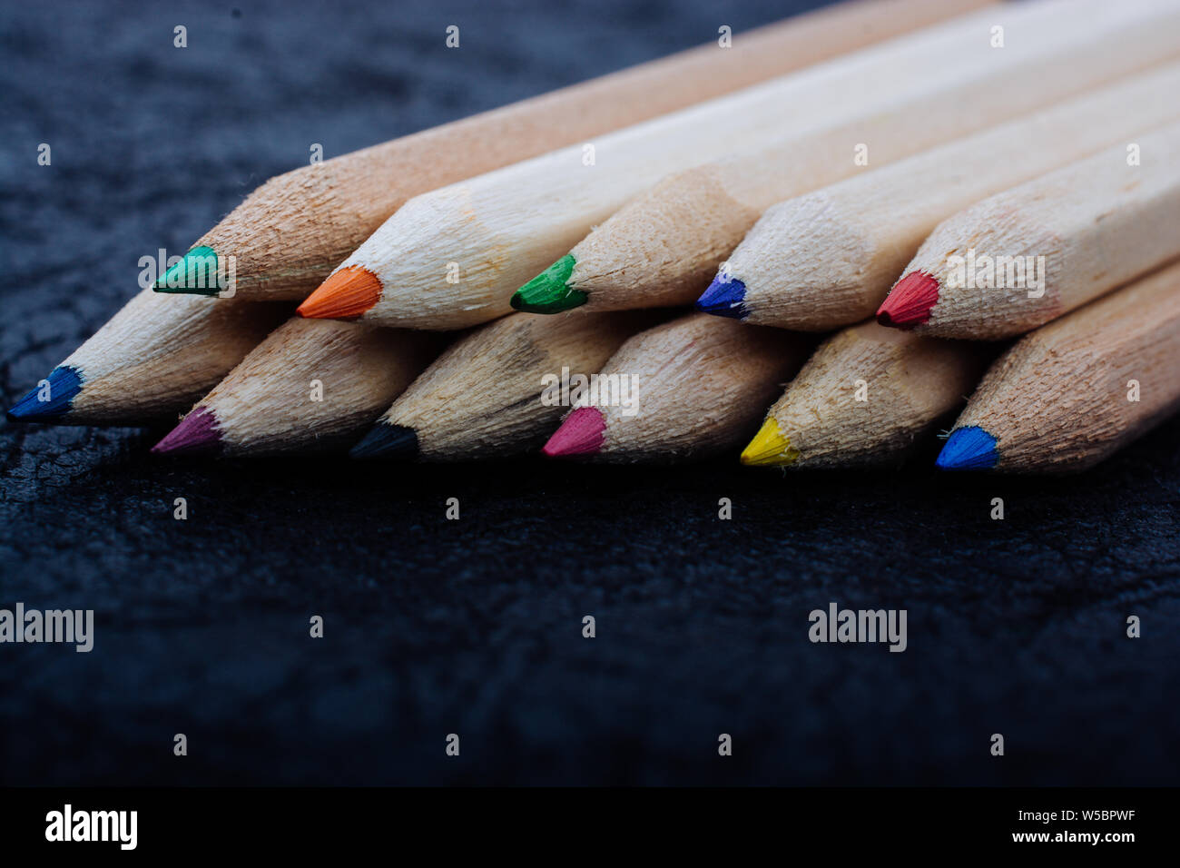 Variety of colors vector set of colored pencils. Drawing and painting ...