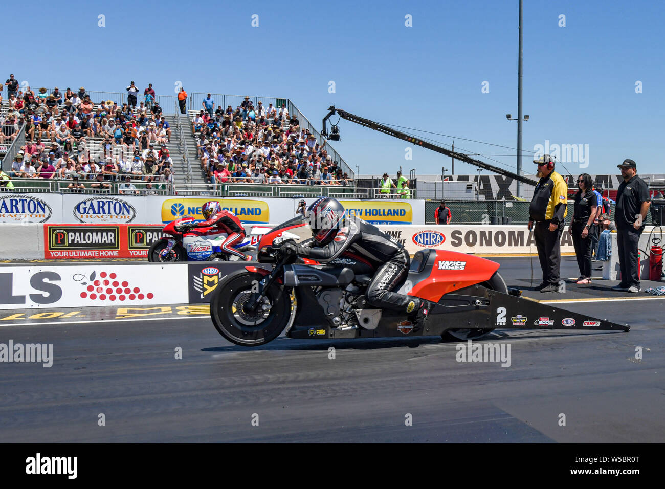 Pro stock cars drag racing hi-res stock photography and images - Alamy