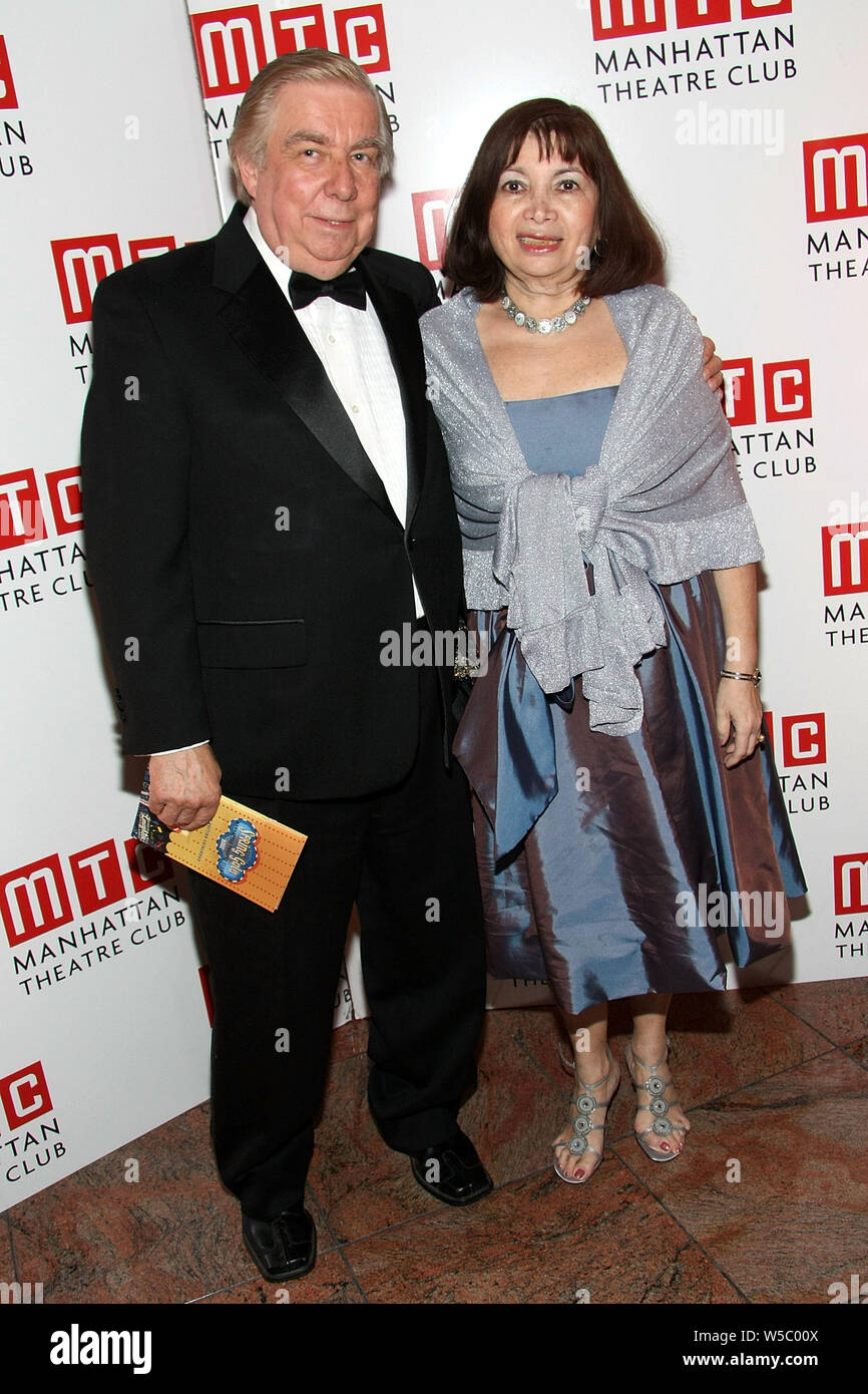 New York, USA. 19 May, 2008. Steve Lindy, Linda Lindy at the Manhattan ...