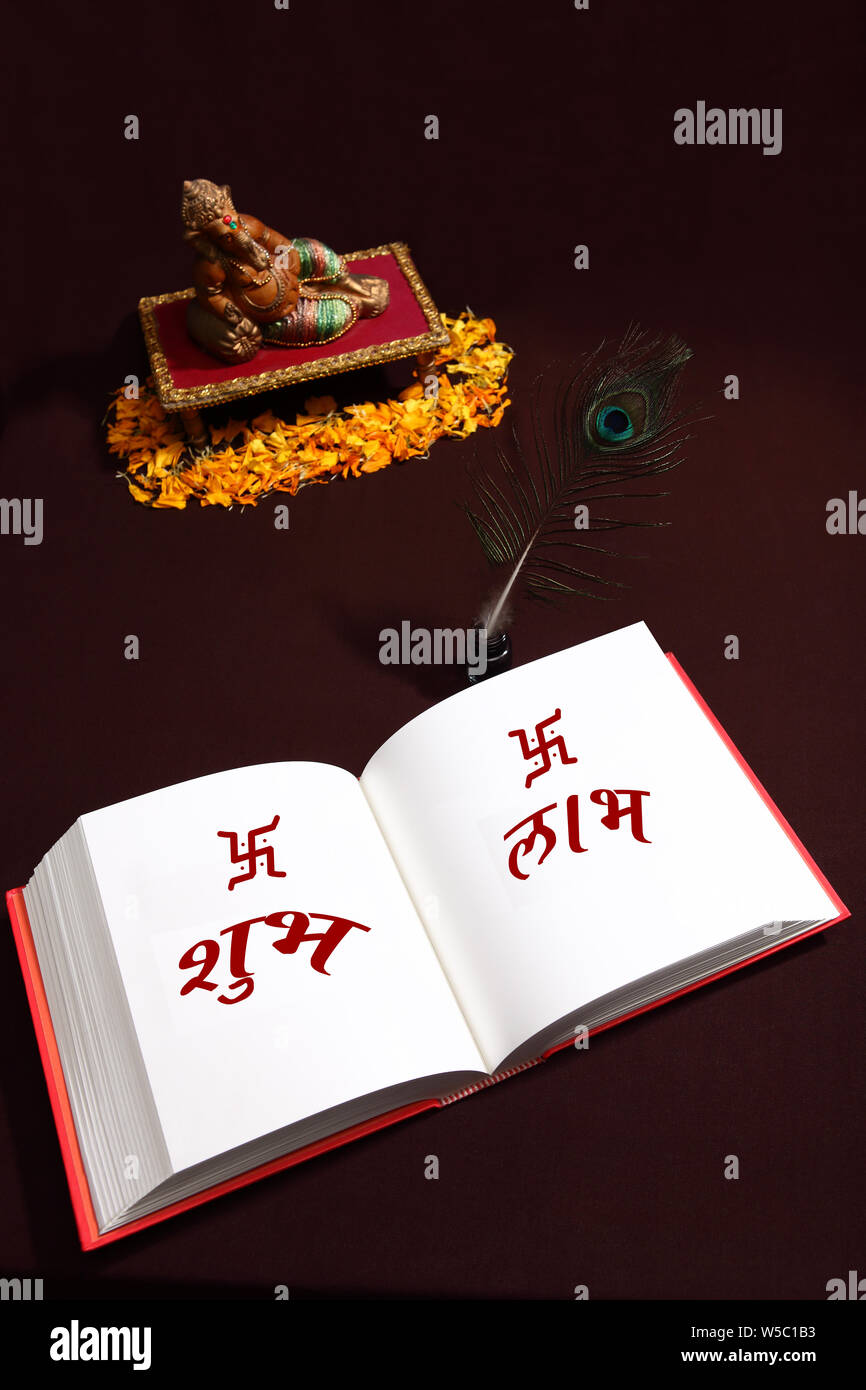 Sculpture of ganesha with quill Pen and Ink Stock Photo - Alamy