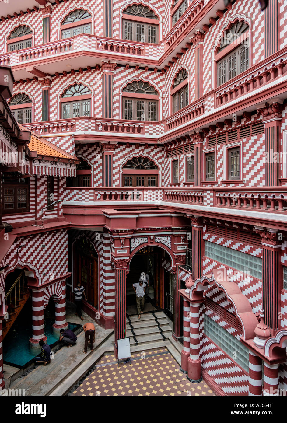 Red Mosque Colombo High Resolution Stock Photography and Images - Alamy