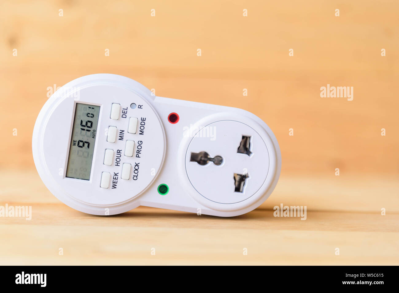 Electrical mechanical timer hi-res stock photography and images - Alamy