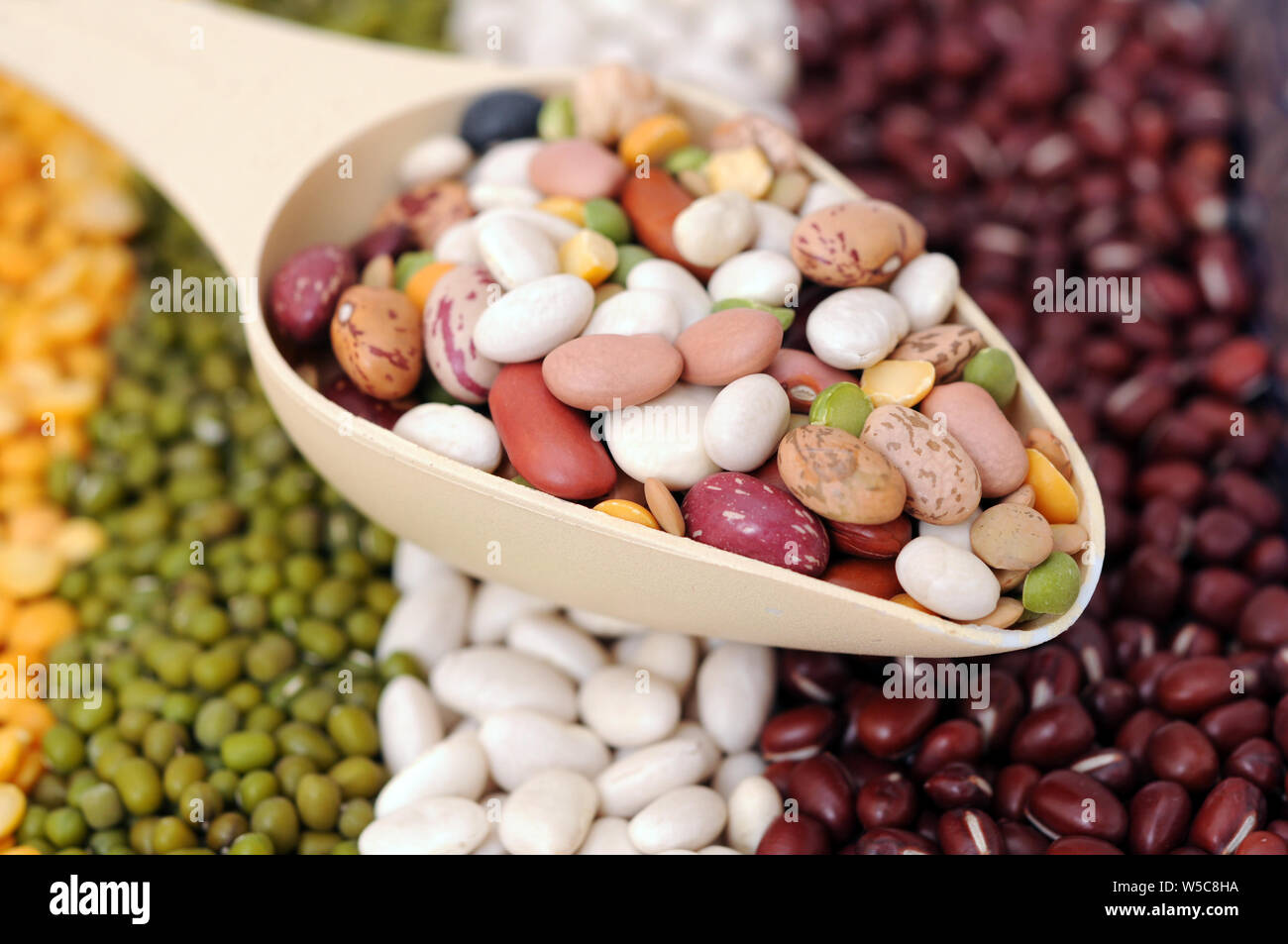mix a lot of kinds of bean in the spoon Stock Photo - Alamy