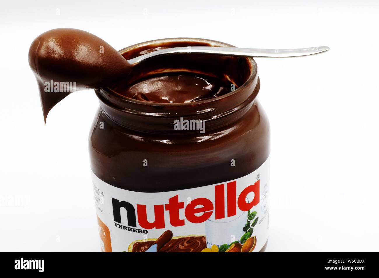 Pot De Nutella Ouvert Fitella UAE