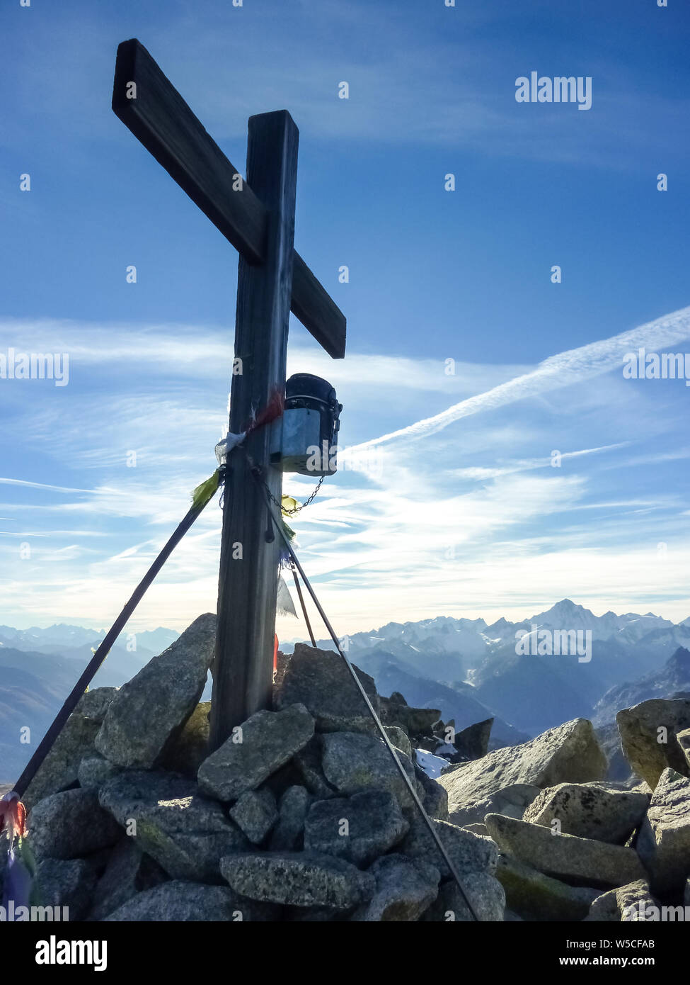 Switzerland mountain cross hi-res stock photography and images - Alamy