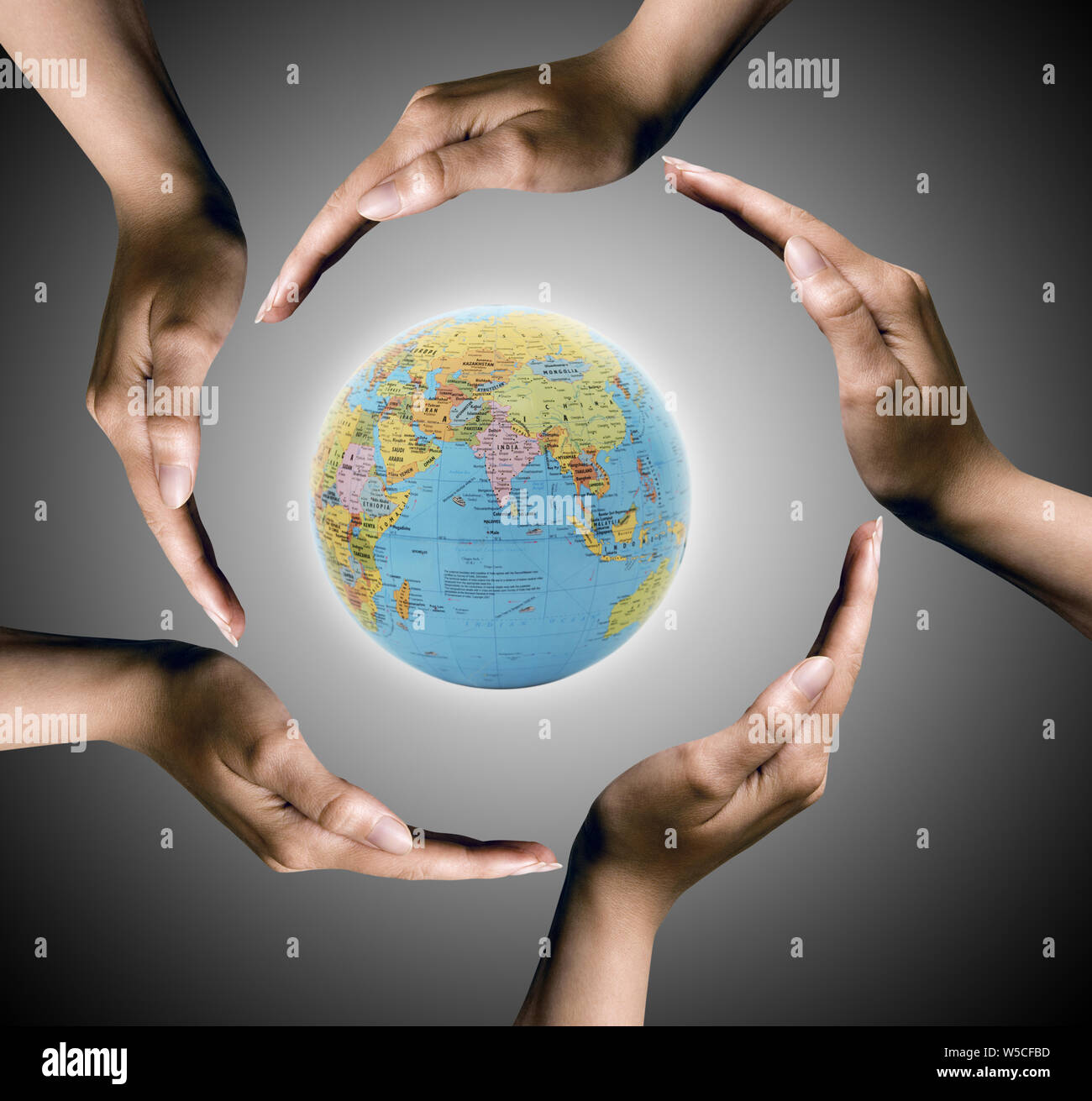 Peoples of the earth hi-res stock photography and images - Alamy