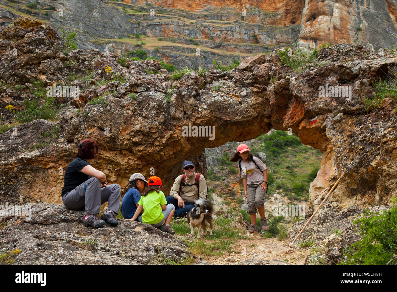 Sendero natural del puente hi-res stock photography and images - Alamy