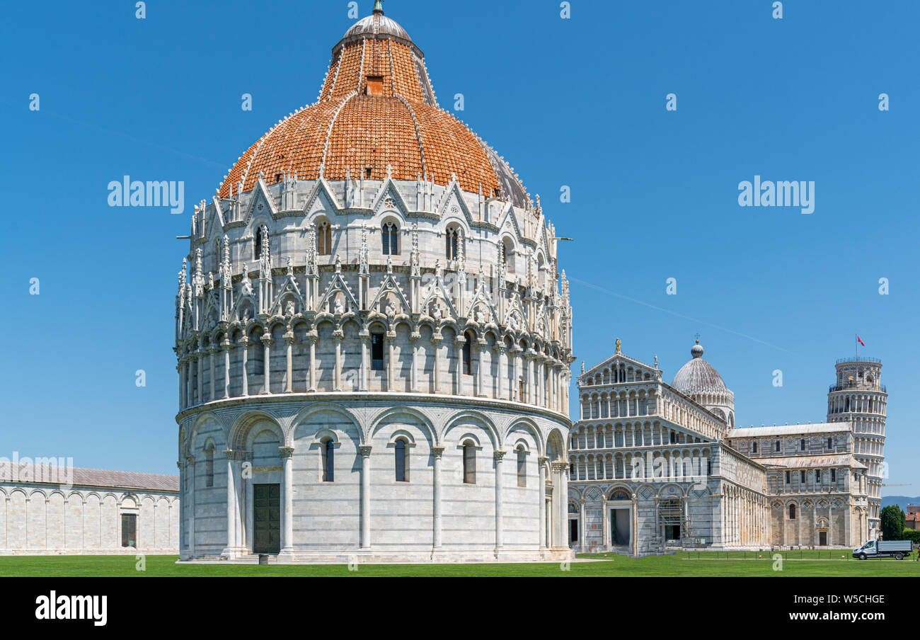 the Leaning Tower of Pisa and the Cathedral of Pisa in front of a ...