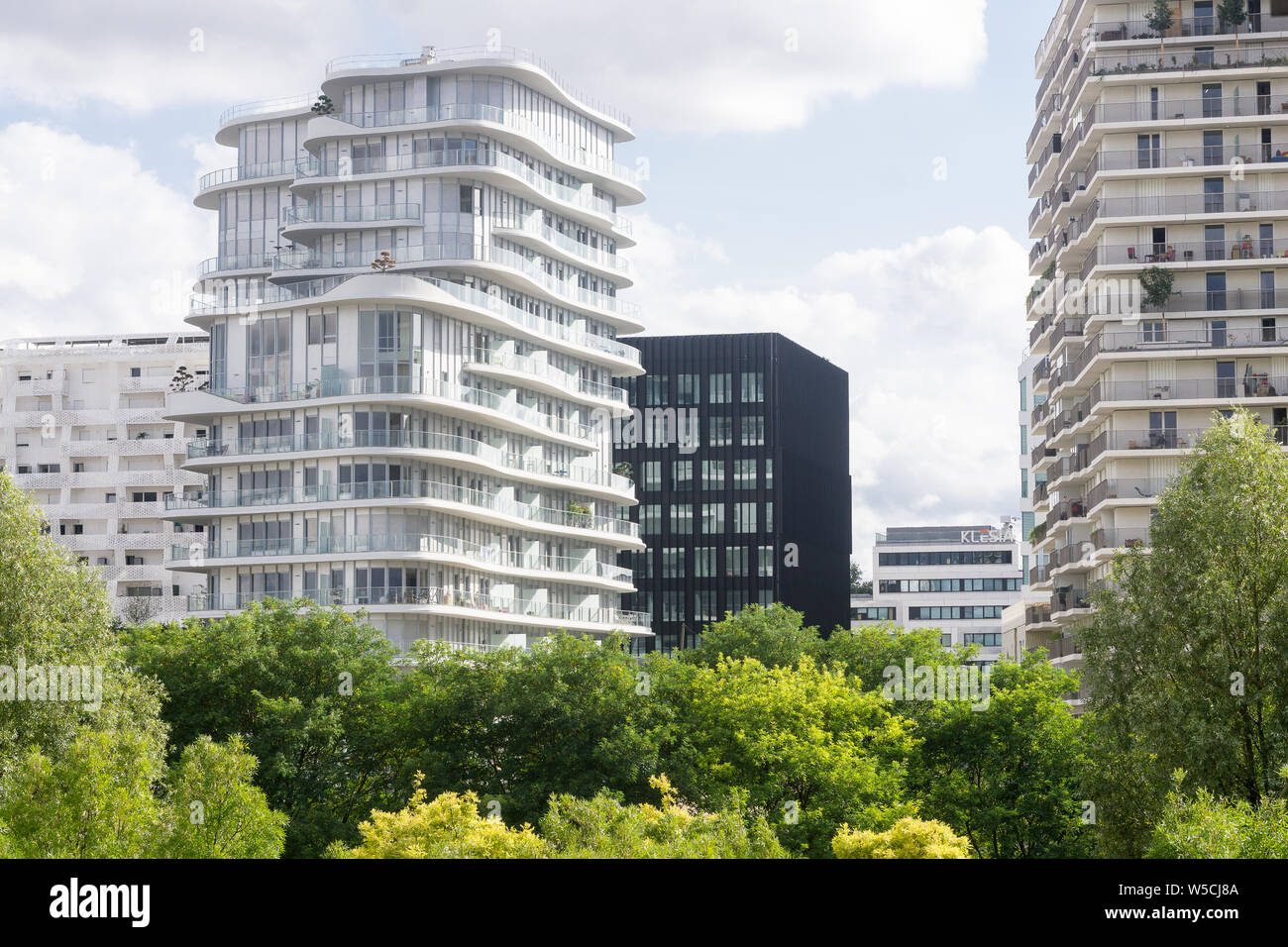 Paris eco-district - Clichy-Batignolles in the 17th arrondissement is ...