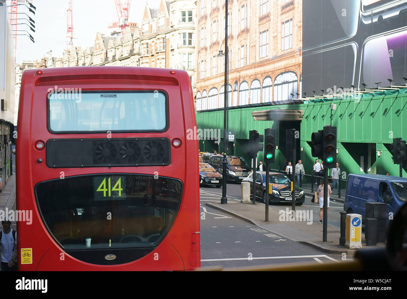 414 Bus in london, uk Stock Photo - Alamy