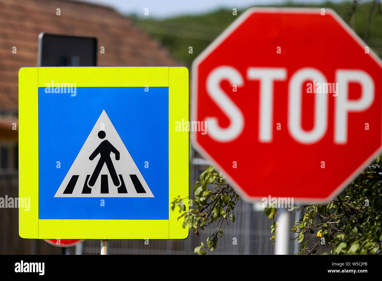 Stop sign automobile safety hi-res stock photography and images - Alamy