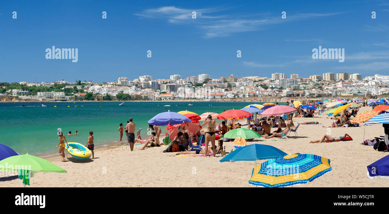 Meia Praia beach, Lagos, the Algarve Stock Photo - Alamy