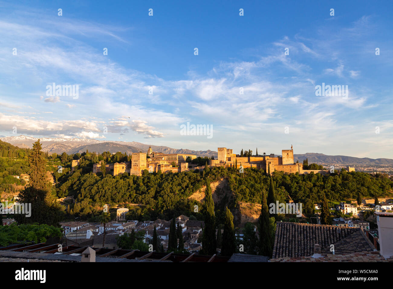 The alhambra palace and fort hi-res stock photography and images - Alamy