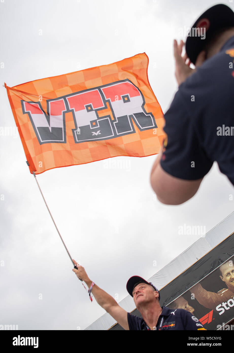 Red bull racing a fan hi-res stock photography and images - Alamy