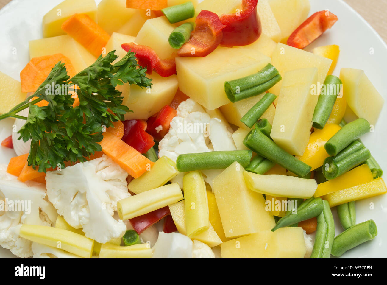 Vegetable pieces hi-res stock photography and images - Alamy