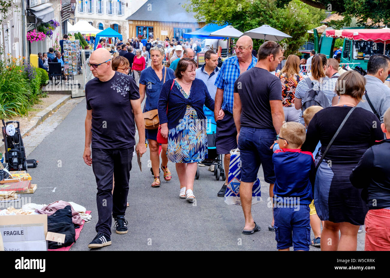 Flea market normandy hi-res stock photography and images - Alamy