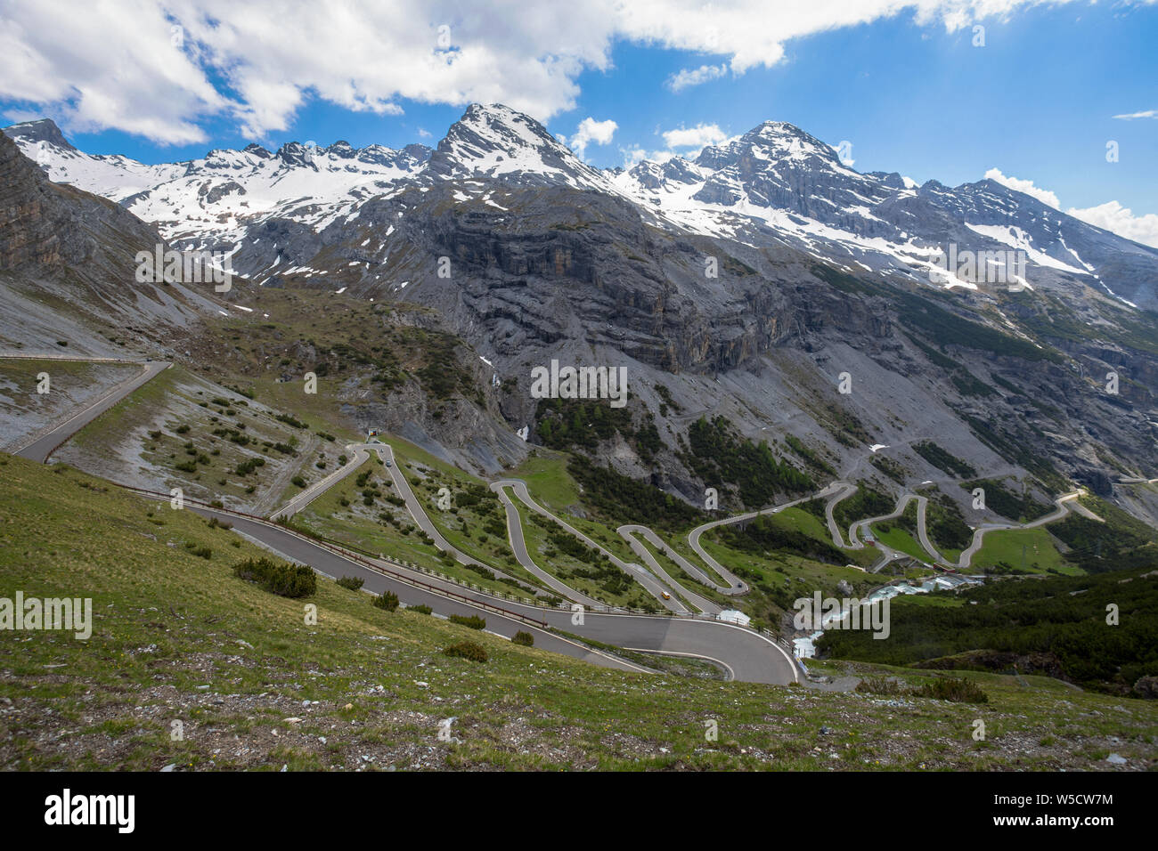 Stelvio pass and italy and car hi-res stock photography and images - Alamy