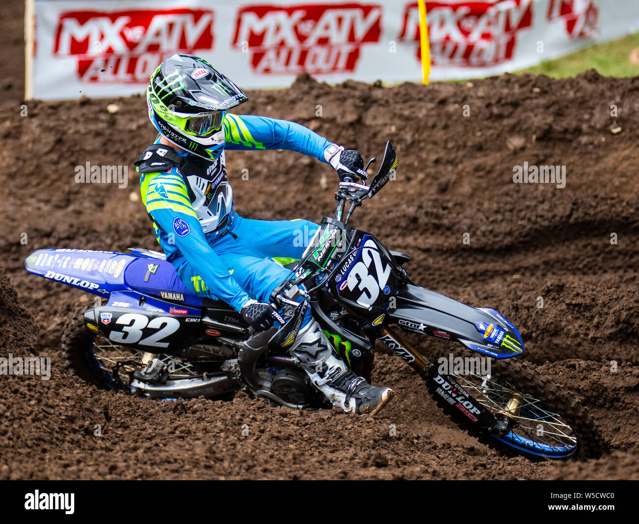 Network cooper hi-res stock photography and images - Alamy