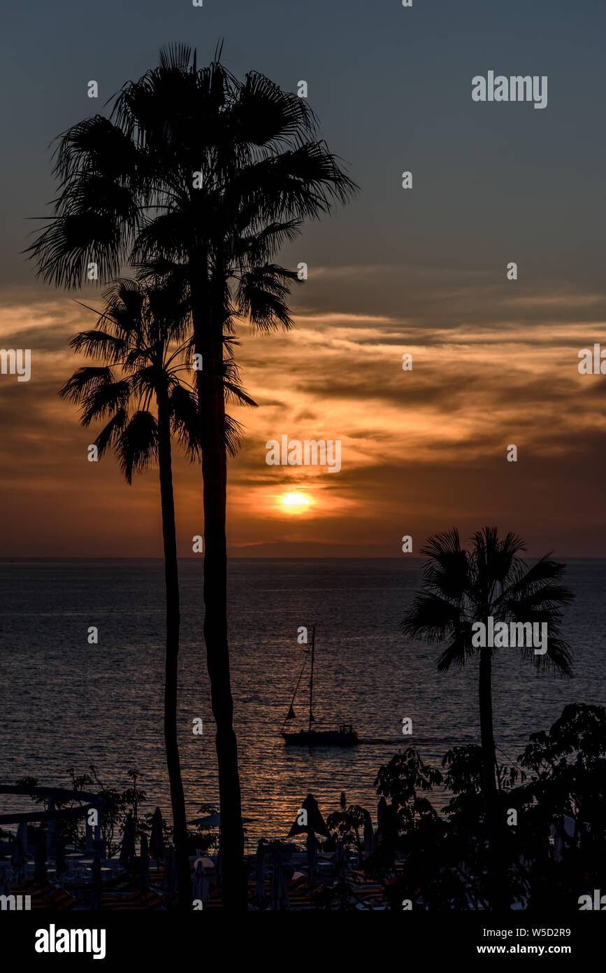 Sunset costa adeje hi-res stock photography and images - Alamy