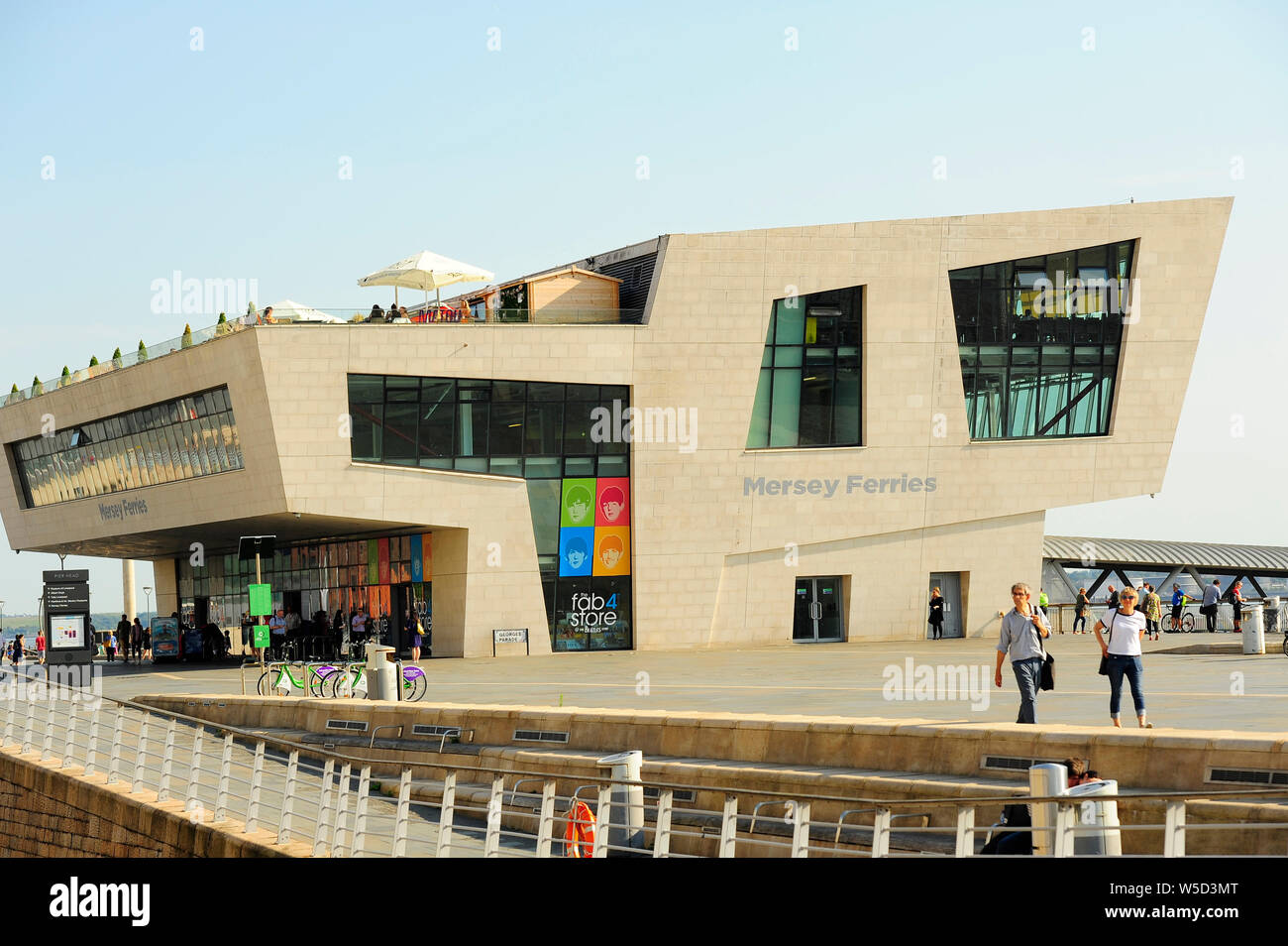 Mersey ferries terminal on Liverpool waterfront Stock Photo - Alamy