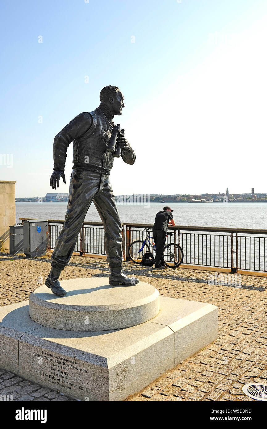 Capt walker hi-res stock photography and images - Alamy