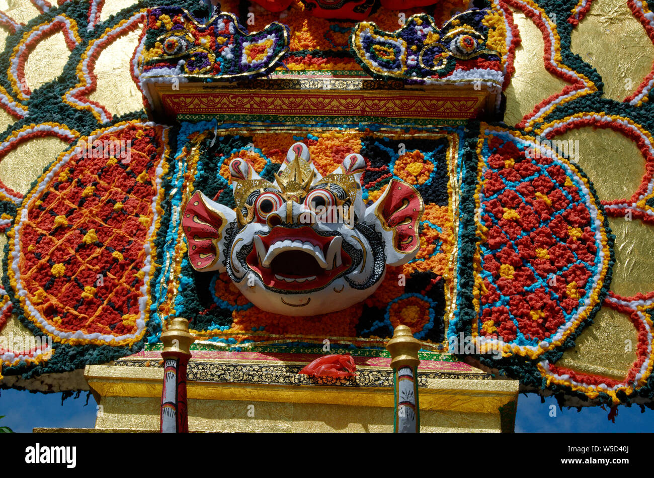 Funeral decoration hi-res stock photography and images - Alamy