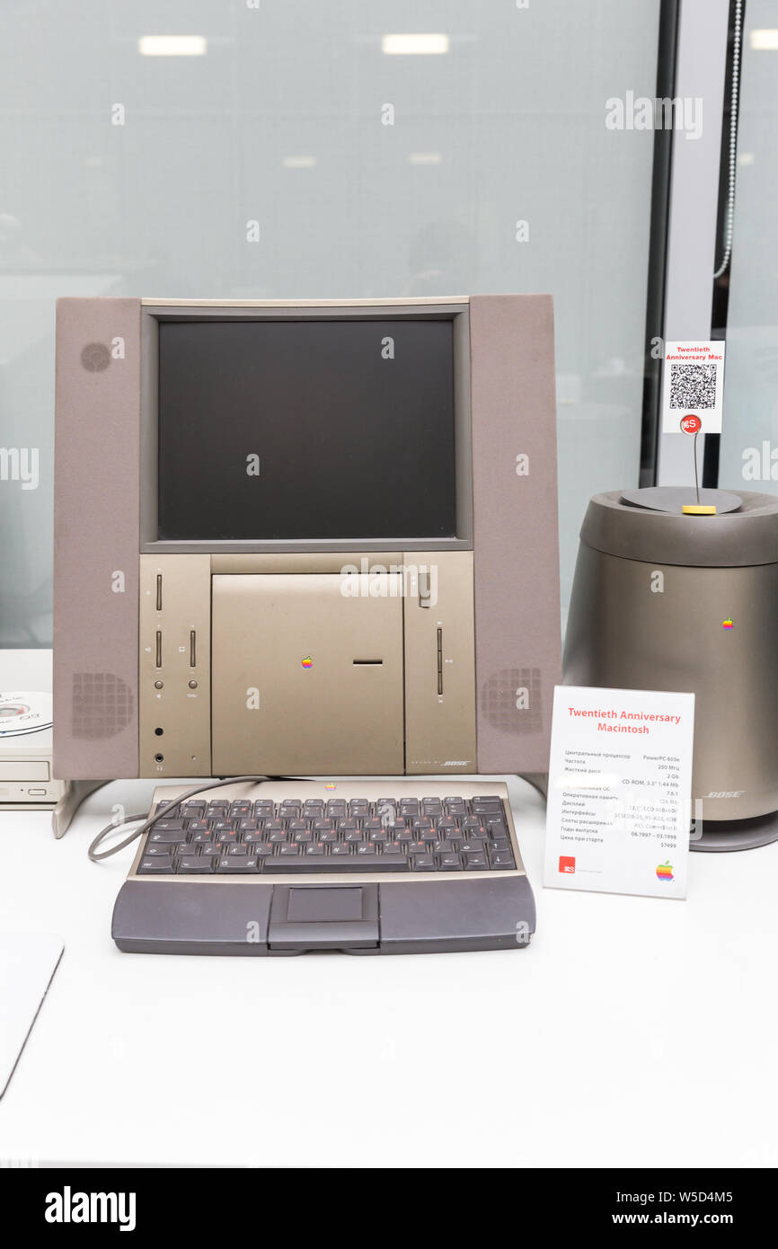 MOSCOW, RUSSIA - JUNE 11, 2018: Old original Apple Mac computer in ...