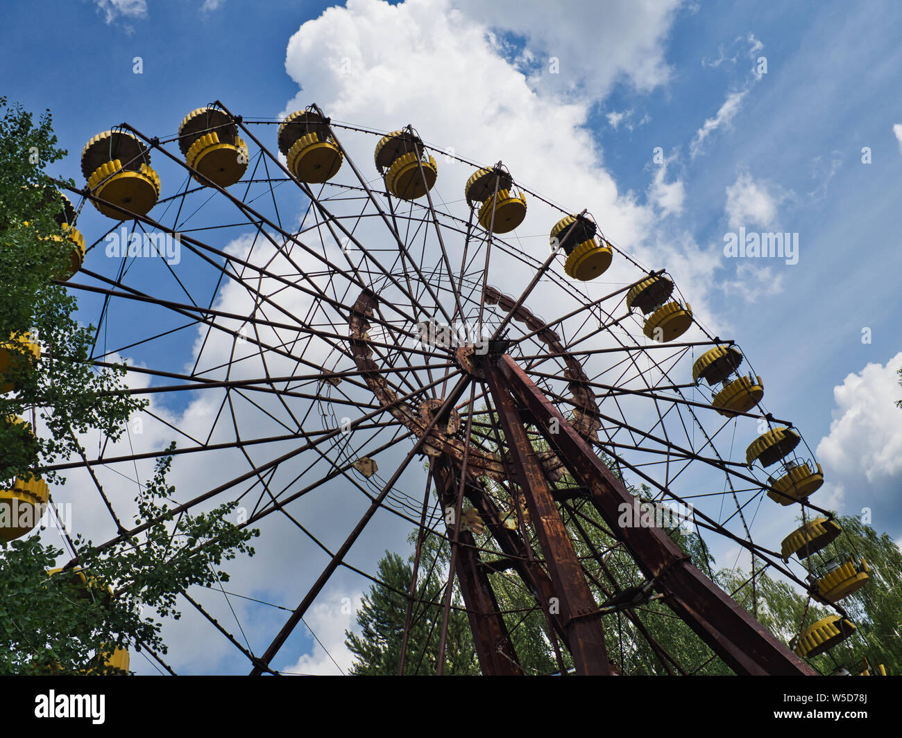 Chernobyl ferris wheel hi-res stock photography and images - Alamy