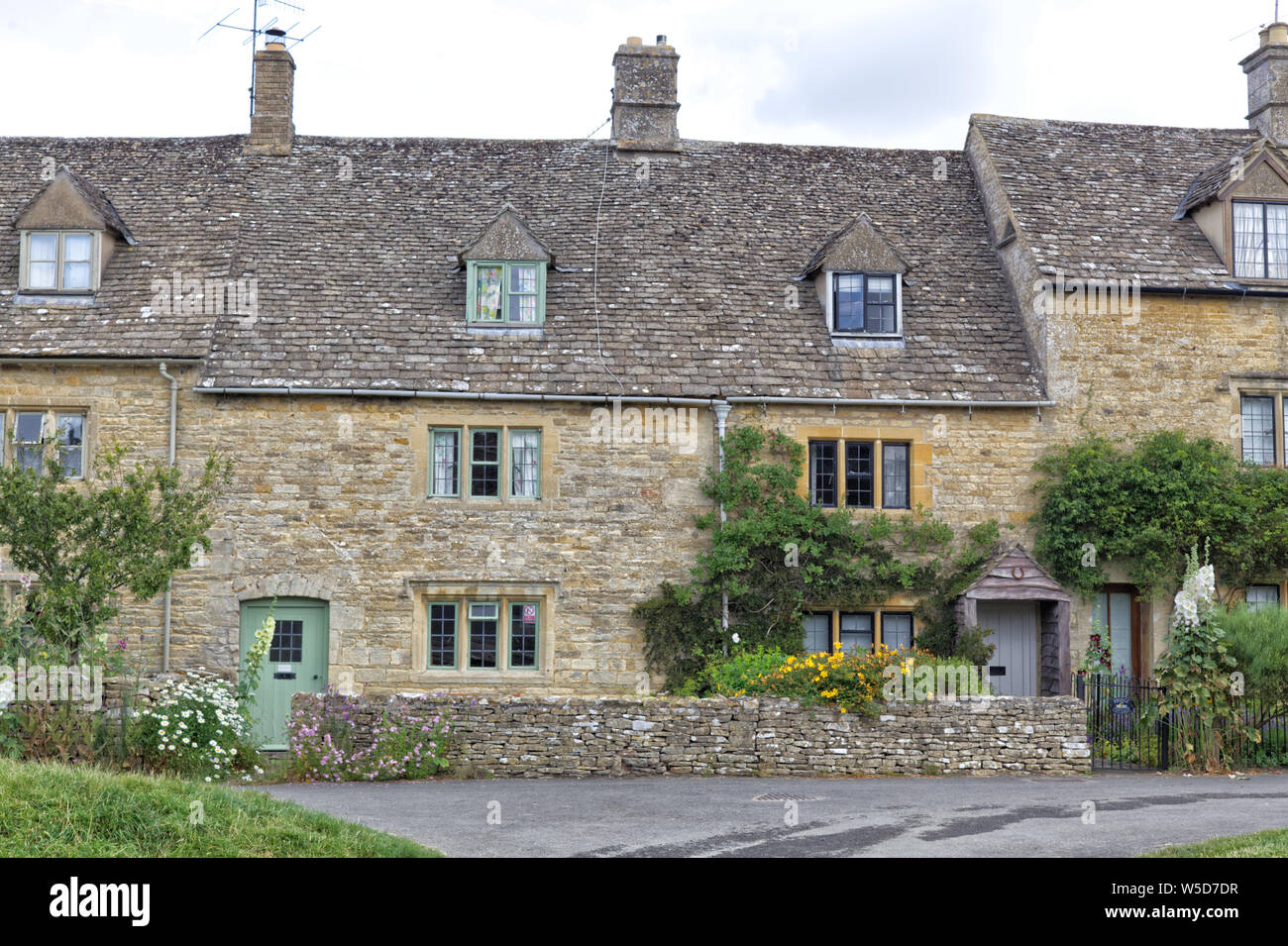 The Village of Lower slaughter, cotswolds Stock Photo - Alamy