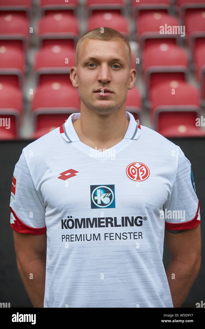 Zentner High Resolution Stock Photography and Images - Alamy