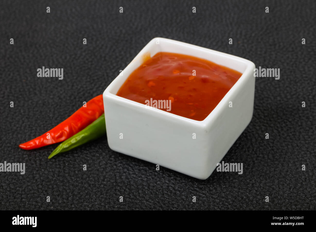 Sweet and spicy chilli sauce in the bowl Stock Photo - Alamy