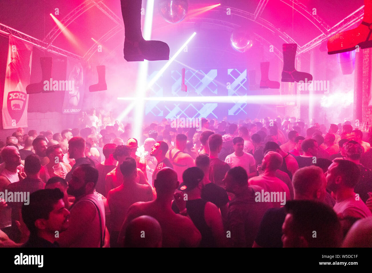 London pulse hi-res stock photography and images - Alamy