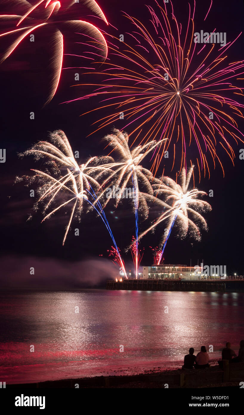 Lions pier uk hi-res stock photography and images - Alamy