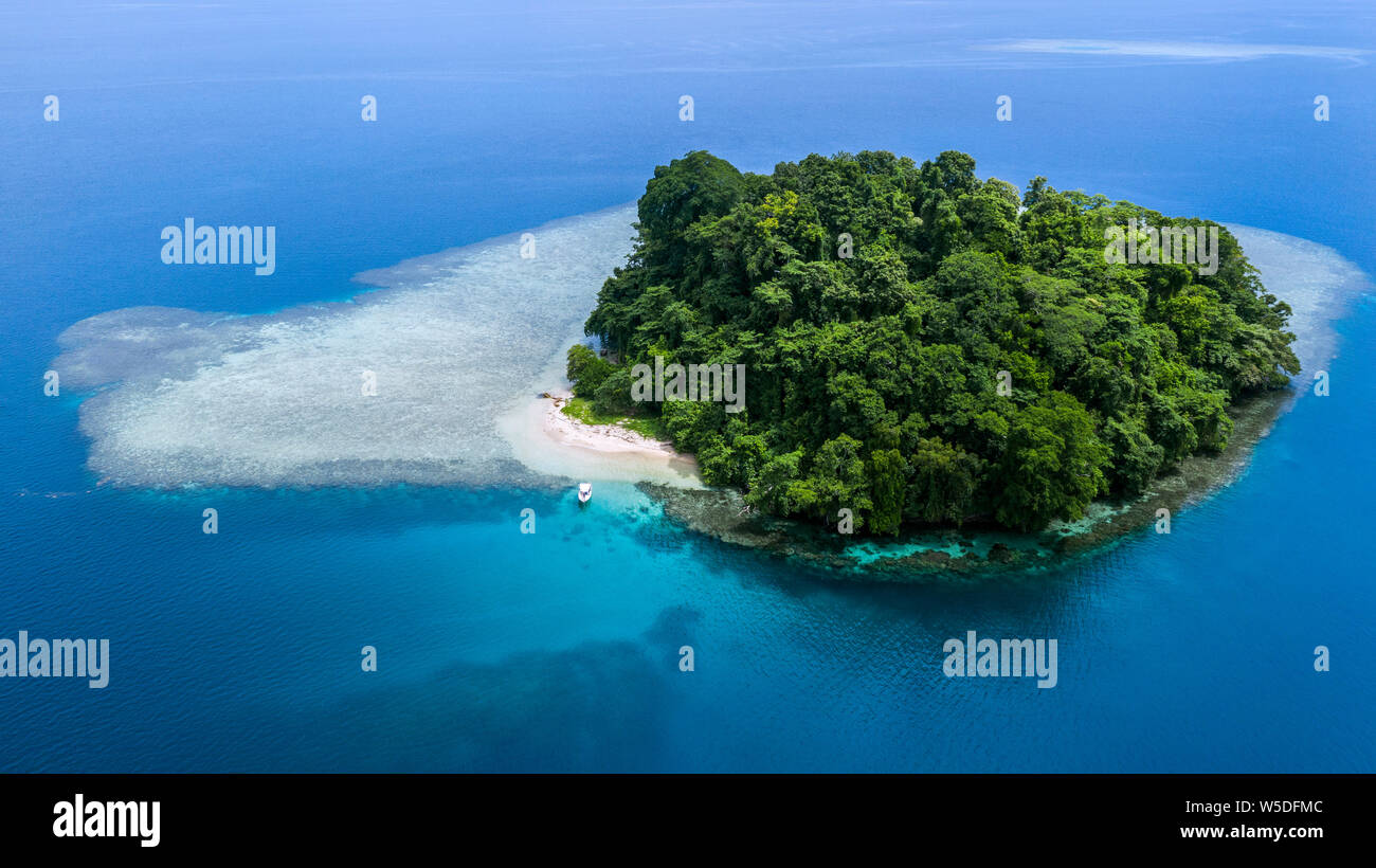 Kimbe Papua New Guinea High Resolution Stock Photography and Images - Alamy